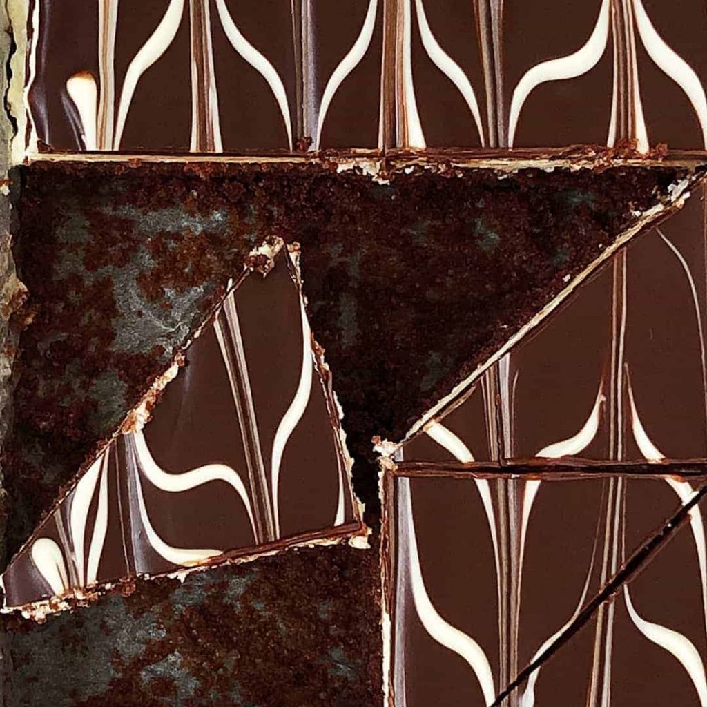 Best Chocolate Cake Tray Bake Recipe - All Kitchen Colours