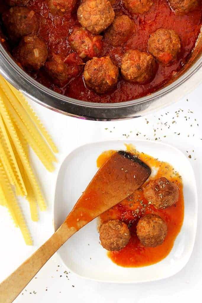 Meatballs in Tomato Sauce - All Kitchen Colours