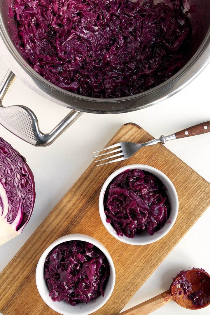 How to cook red cabbage for roast dinner - All Kitchen Colours