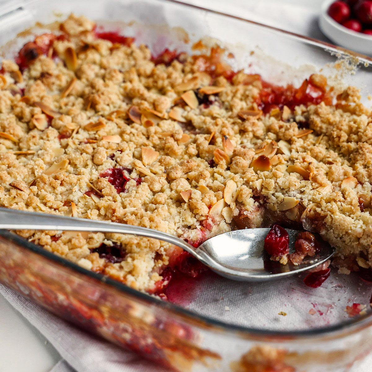 Christmas Crumble with Apples and Cranberries - All Kitchen Colours